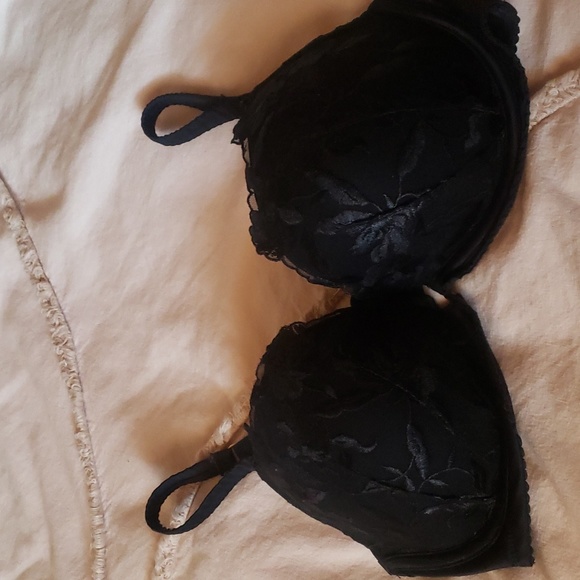 New Look | Intimates & Sleepwear | Padded Underwire Bra 34d | Poshmark